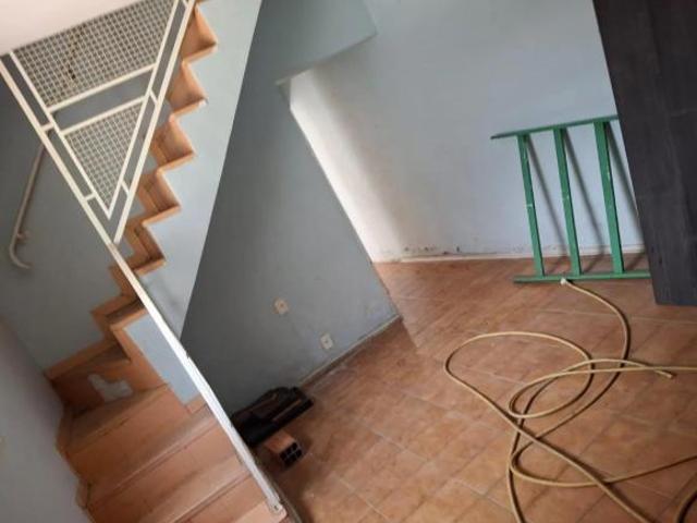 Sobrado à venda,terreno 10x25 de 250m², 3 dormitórios, cozinha, sala,varanda, quintal,lavanderia, 1