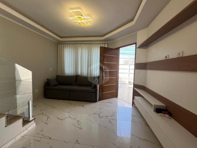 Sobrado à venda Triplex 267m R 850.000,00 Sítio Cercado, CURITIBA PR