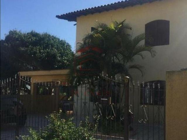 Sobrado à venda Vila Virgínia | 3 dormitórios | 482 m² de terreno | 12 vagas