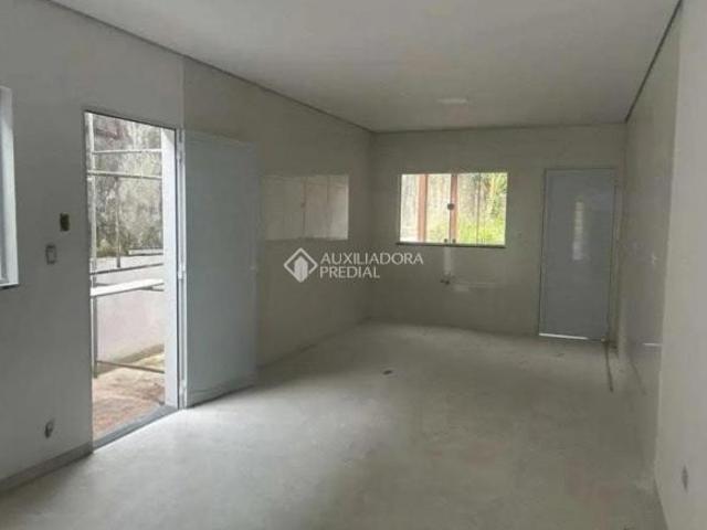Sobrado à Venda Vila Assis Brasil, Mauá/SP 3 Dormitórios | 1 Suíte | 4 Vagas de Garagem