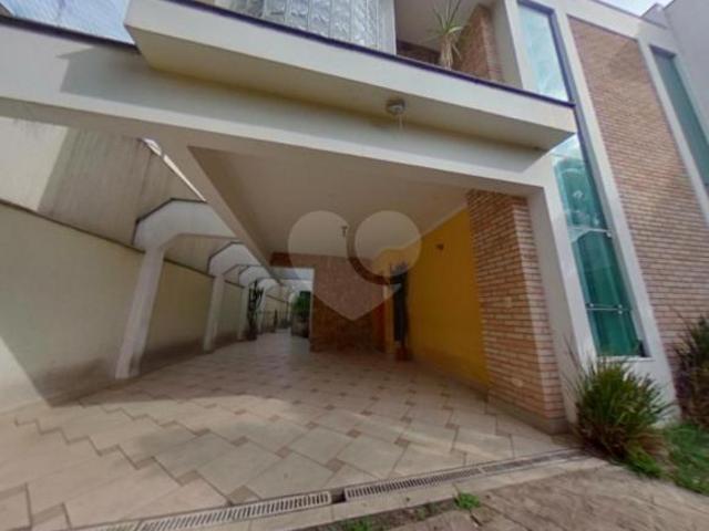 Sobrado à venda Vila Guilherme | 5 Dormitórios | 4 Vagas