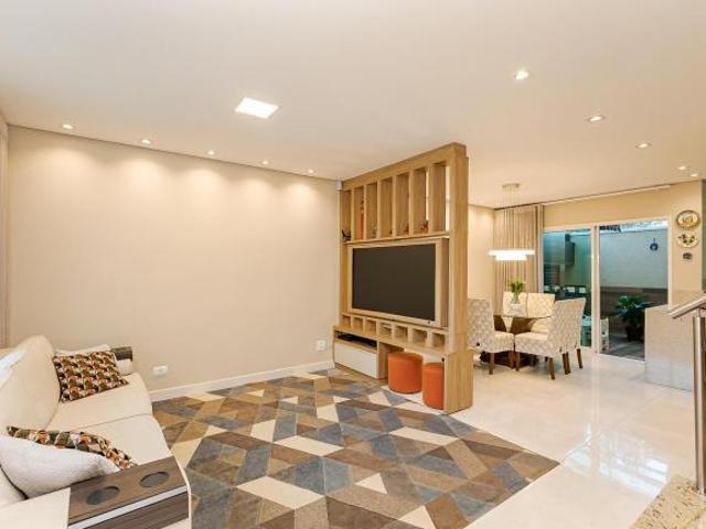 Sobrado Água Verde 189m² 3 vagas PORTEIRA FECH