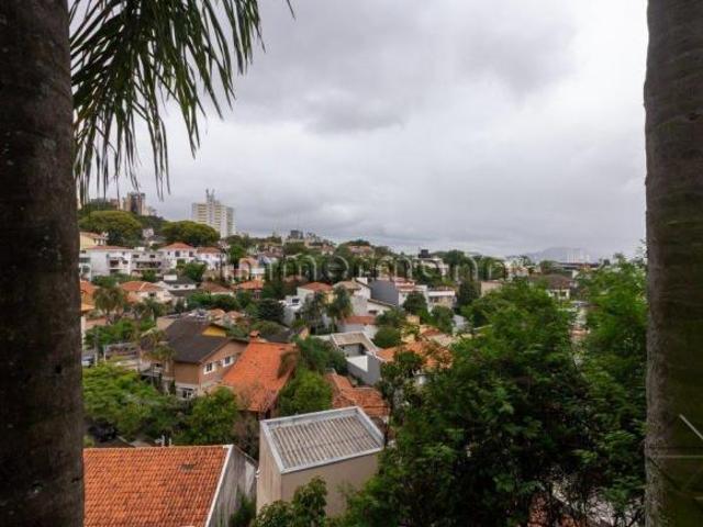 SOBRADO ALTO DA LAPA 3 DORMITÓRIOS 3 VAGAS