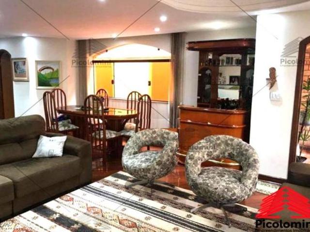 Sobrado, Alto da Mooca, com excelente estrutura e amplos ambientes, muita luz natural com 4 dormitór