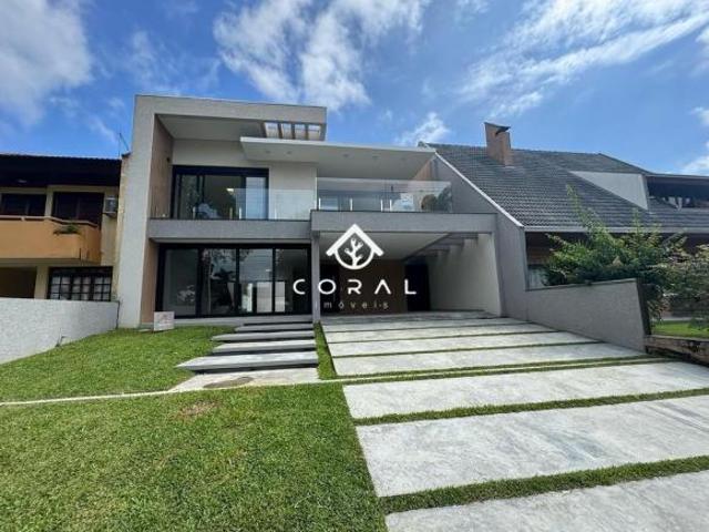 Sobrado Alto Padrão no Atami Norte 327m²