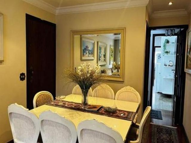 Sobrado Alto Padrão no Jardim da Saúde com 3 Suítes, Espaço Gourmet e Garagem para 6 Carros