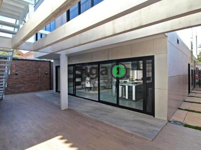 Sobrado Alto Padrão no Jardim Europa de 4 quartos com 6 Vagas 510m² à Venda