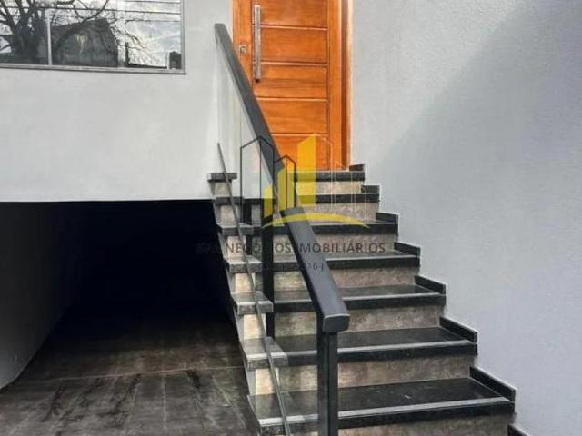 Sobrado alto padrão novo á venda na região da Vila Carrão