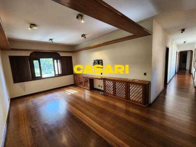 Sobrado Alto Padrão à Venda com 4 Suítes e 700 m² Parque Anchieta, São Bernardo do Campo/SP