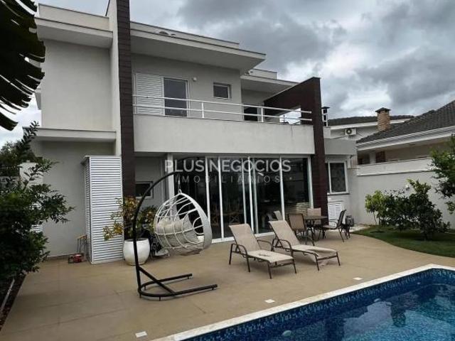 Sobrado Alto Padrão À Venda e Locação Condominio Mont Blanc 4 suítes 350 m²