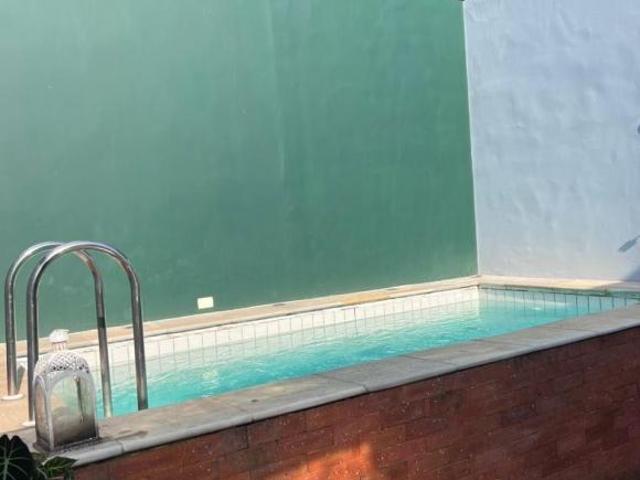 Sobrado Alto Padrão à venda localizado na Pompéia com 3 suítes, 2 vagas próximo ao Bourbon Shopping