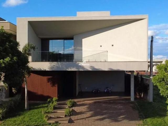 Sobrado alto padrão à venda no Condomínio Porto Unique em Dourados MS