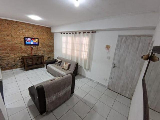 Sobrado alto padrão com 3 dormitórios proximo do mar, infra estrutura completa, confira!