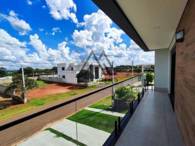 Sobrado Alto Padrão com 3 suítes Cesário Lange