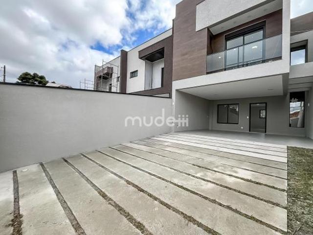 Sobrado Alto Padrão com 3 Suítes e Área Gourmet | Próximo ao Shopping São José
