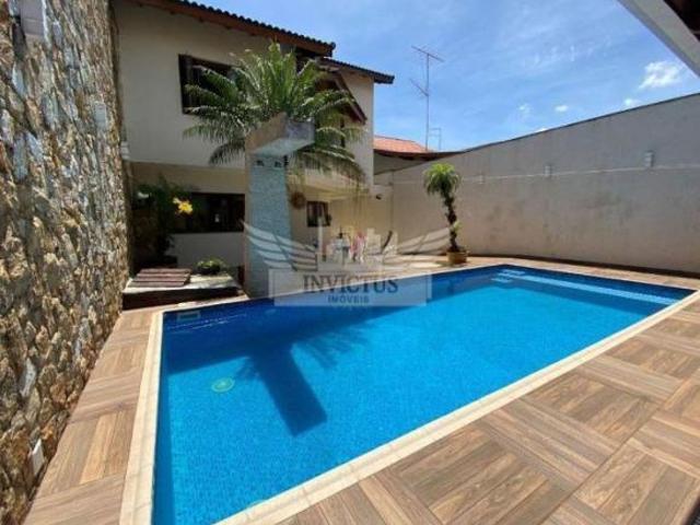 Sobrado Alto Padrão com 3 Suítes para Comprar, 495m² Campestre, Santo André/SP