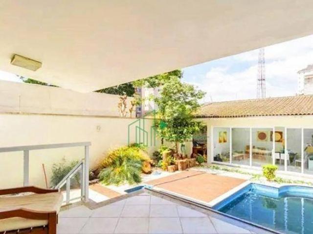 Sobrado Alto Padrão com Piscina à Venda, 384m², 03 Suítes, 05 Vagas no B. Jardim Santo André/SP