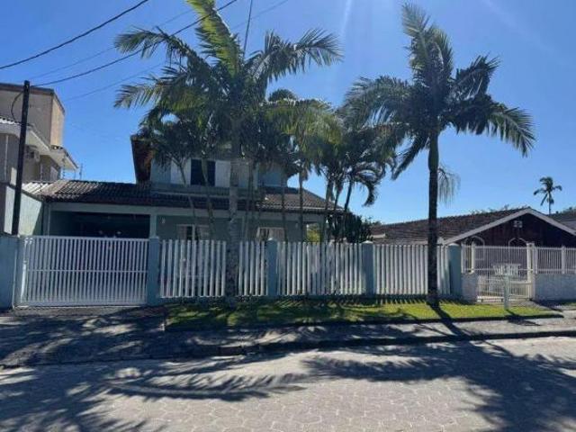 Sobrado Alto Padrão com piscina Guaratuba Brejatuba