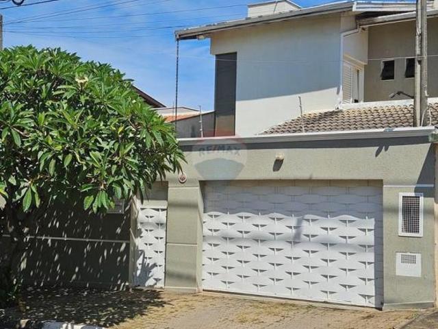 SOBRADO ALTO PADRÃO – CONFORTO, SOFISTICAÇÃO E LAZER COMPLETO EM COSMÓPOLIS