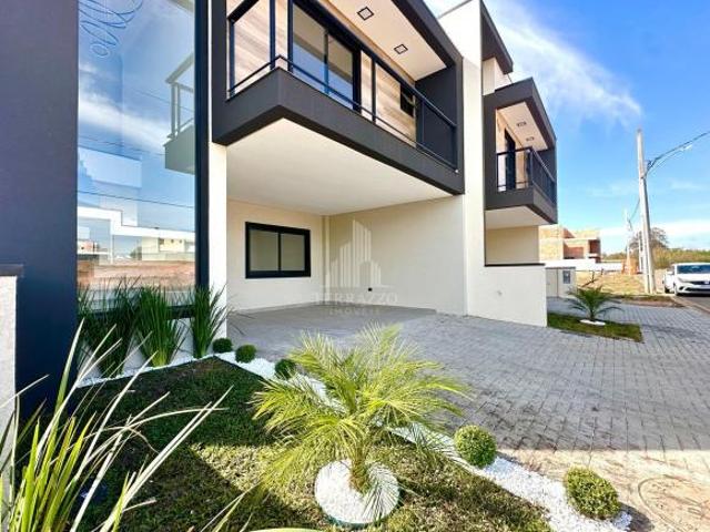 Sobrado Alto Padrão em Costeira R$ 1.050.000,00, São José dos Pinhais/PR