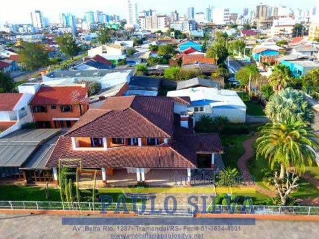Sobrado alto padrão, esquina, 510,21m², em terreno com 1.170,00m²