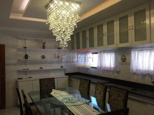 SOBRADO ALTO PADRÃO JARDIM LEONOR ACEITA PERMUTA POR APARTAMENTO