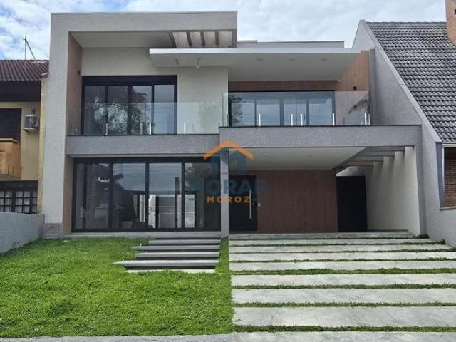 Sobrado alto padrão piscina Atami Norte