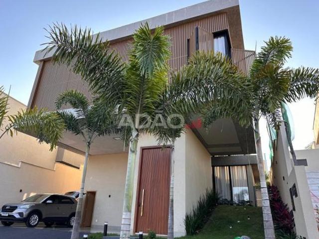 Sobrado Alto Padrão Vale Verde Casa em Condomínio com 4 Quarto s por R$ 3650000.00 no setor Residen