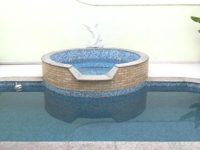 Sobrado Alto Padrão 04 dorm,piscina,ôfuro,08 vagas com Renda de Aluguel
