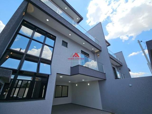 Sobrado Alto Padrão 03 Dormitórios com 1 suíte e 235m² total Cruzeiro São José dos Pinhais
