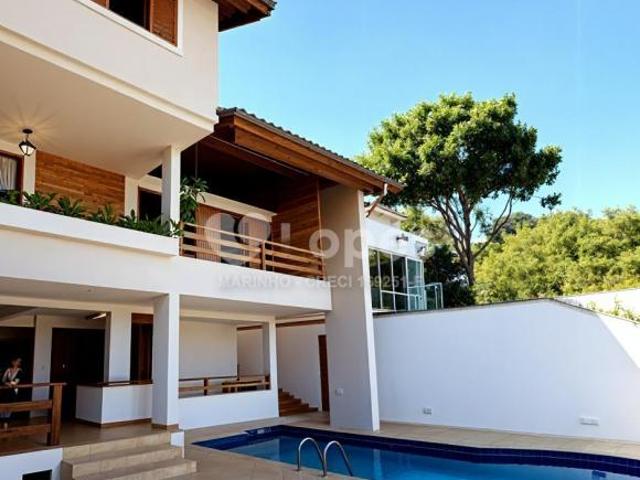 Sobrado Alto Padrão 4 Quartos, 3 Suites com 470m² Jardim França