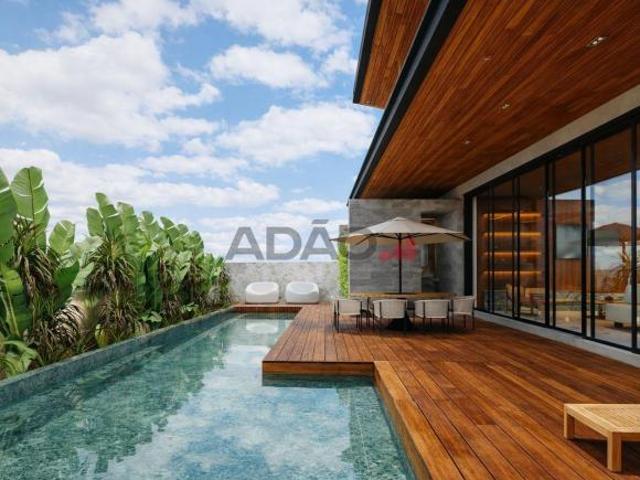Sobrado Altíssimo Padrão Alphaville Ipê Casa em Condomínio com 5 Quarto s por R$ 11990000.00 no set
