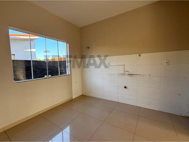 Sobrado Alugar, 2 Dormitórios localizado em Rua Professor Queirolo, 34, Vila Becker, Toledo, Paraná, 85902440 | Brasil