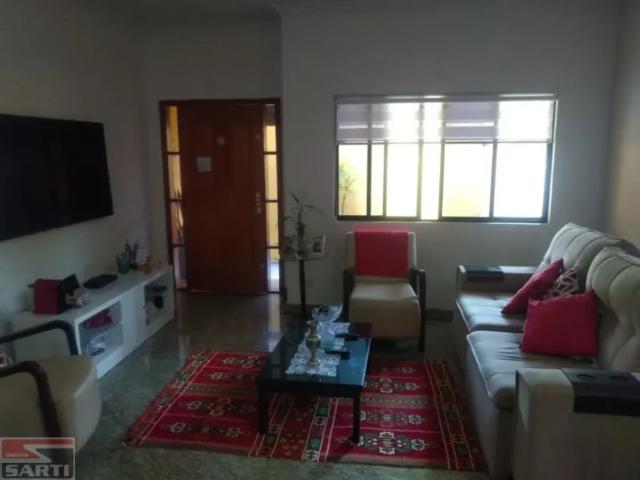 Sobrado amplo moderno e com espaço gourmet assoalho em madeira, hidro massagem, oferta