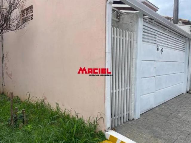 sobrado amplo na região sul localizado no bairro Jardim Sul prox do Shopping Oriente