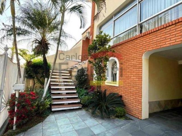 Sobrado amplo no Jardim França, piscina 4 dormitórios, 1 suíte, 3 vagas de garagem, 288 metros uteis