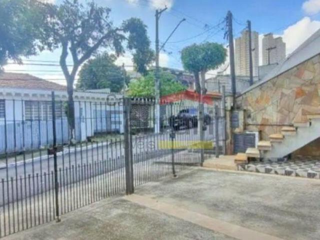 Sobrado Amplo à venda com 4 Dormitórios, 4 Vagas e 250m² Parque Mandaqui