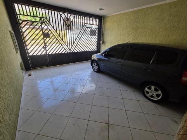 Sobrado amplo com 400m² 8 quartos, 4 Vagas de Garagem no Bairro Tab