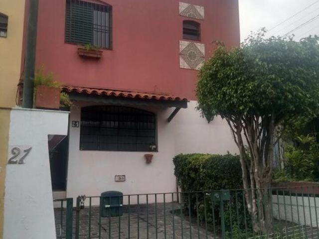 SOBRADO AMPLO COM 8M DE FRENTE, EXCELENTE LOCALIZAÇÃO VILA FILOMENA/CUPECÊ