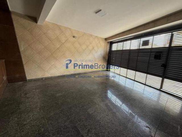Sobrado Amplo com 172m², 3 Dormitórios, Suíte e 2 Vagas Vila Mascote SP