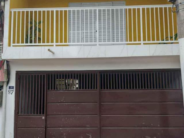 Sobrado Amplo com 2 Casas no Jardim Mirizola – Oportunidade Única Cotia Sp