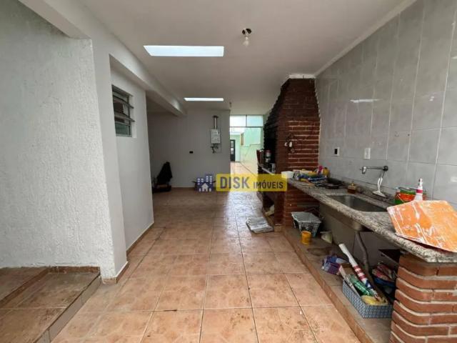 Sobrado com 3 dormitórios à venda, 220 m² por R$ 680.000,00 Vila Gonçalves São Bernardo do Campo