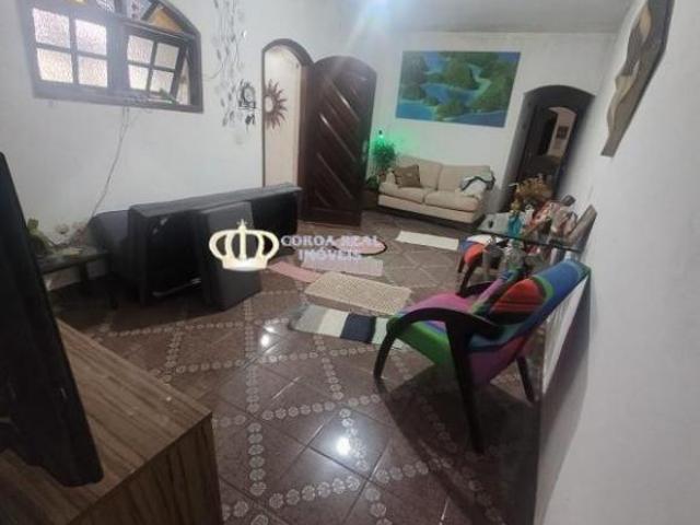 SOBRADO AMPLO COM 3 DORMITORIOS E 7 VAGAS
