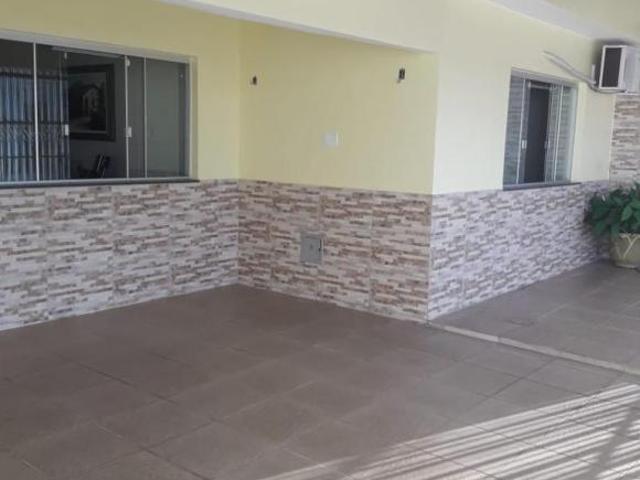 SOBRADO AMPLO COM APROXIMADAMENTE 340 m² À VENDA – TAGUATINGA NORTE