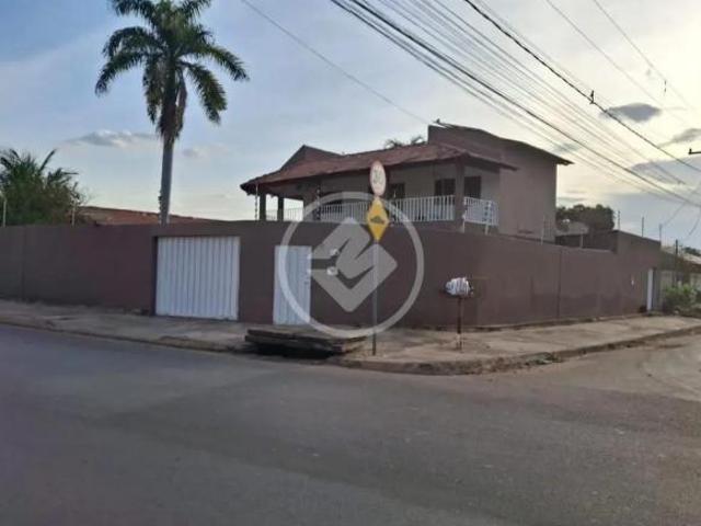 Sobrado Amplo com Piscina, Área Gourmet e Terreno de 600 m² ✨