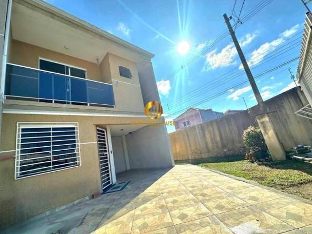 Sobrado amplo de esquina até 4 quartos sendo 1 suíte Sítio Cercado Próx. R. David Tows e Terminal
