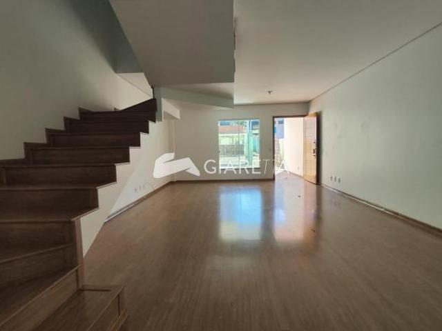 Sobrado amplo disponível para venda no JARDIM CONCÓRDIA, TOLEDO PR