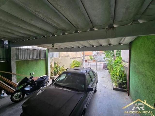 Sobrado Amplo em Avenida Principal – Ideal para Moradia ou Comércio!