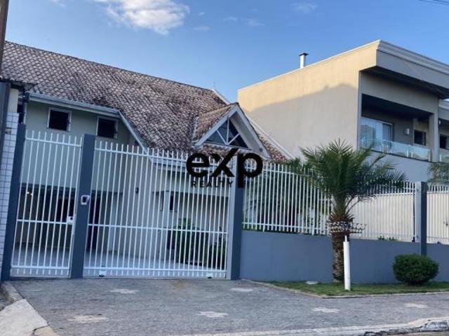 SOBRADO AO LADO DO BOSQUE | 206m² | 4 QUARTOS 2 SUÍTES | 4 VAGAS | ESTÂNCIA PINHAIS