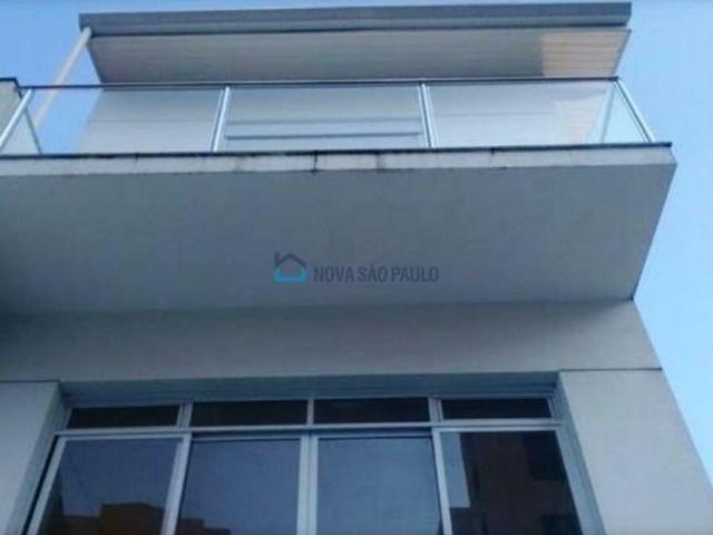 Sobrado ao lado do Metrô São Judas